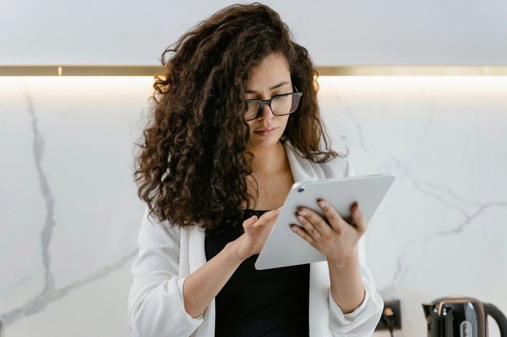 Can Smart Glasses Be Prescription? 2026 Guide for Optical Brands